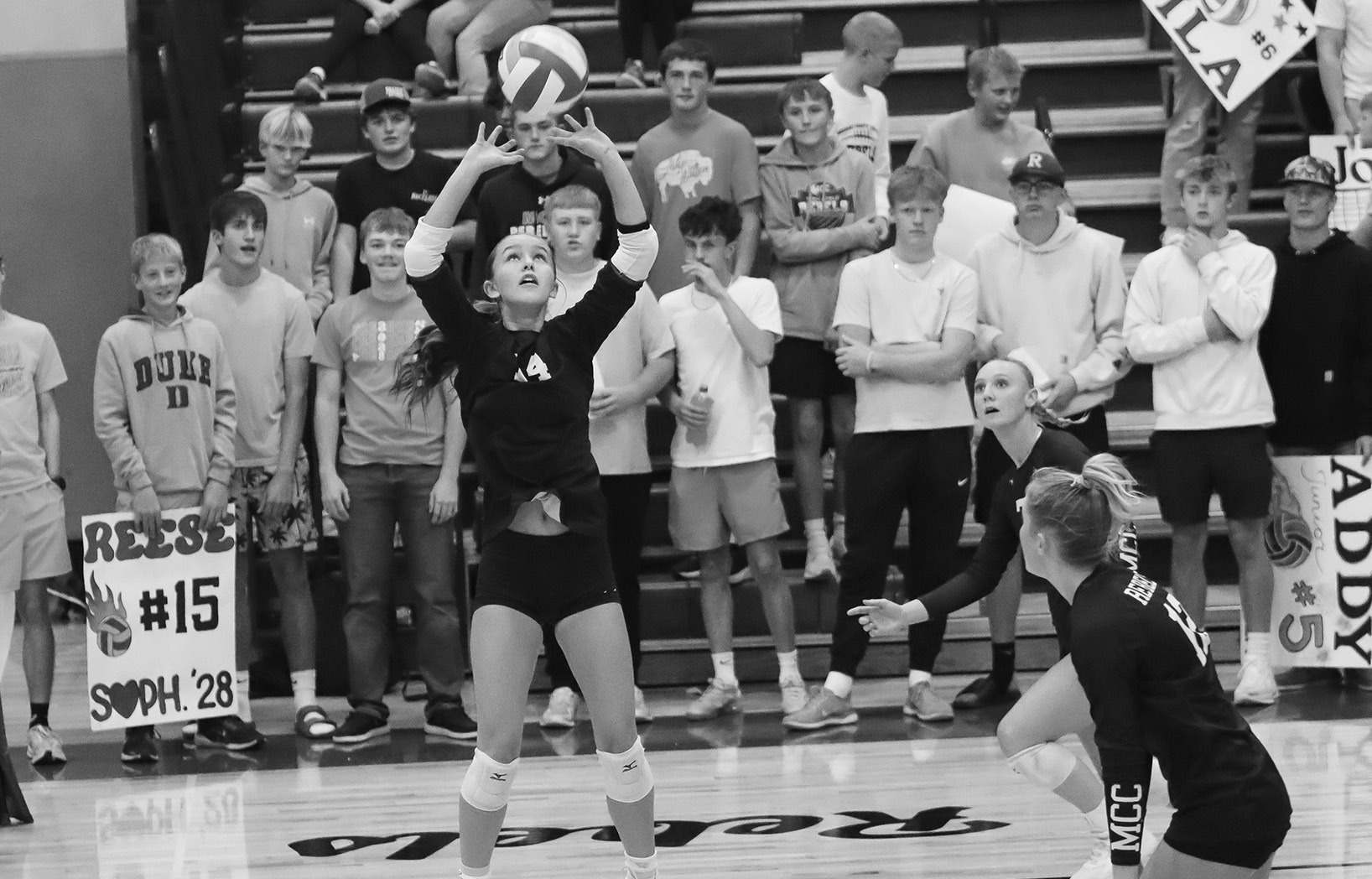 VOLLEYBALL TEAM WINS LAST REGULAR SEASON | Wheel Herald